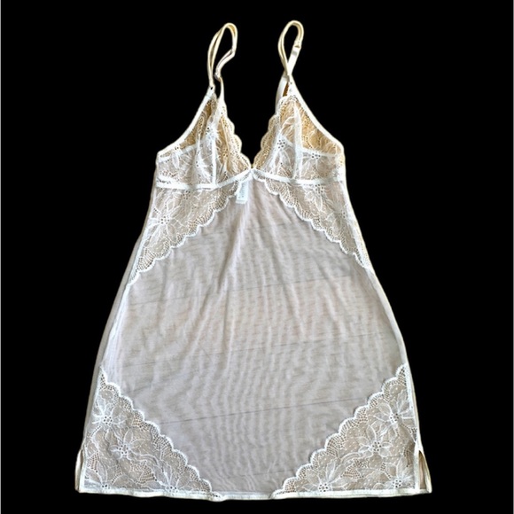 La Perla | Intimates & Sleepwear | La Perla Malizia White Mesh Lace ...